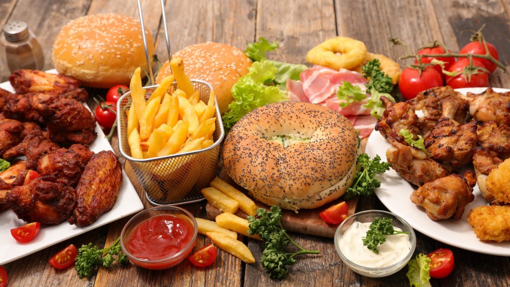 Alimenti ultraprocessati: che cosa sono e a che cosa servono | Ohga!