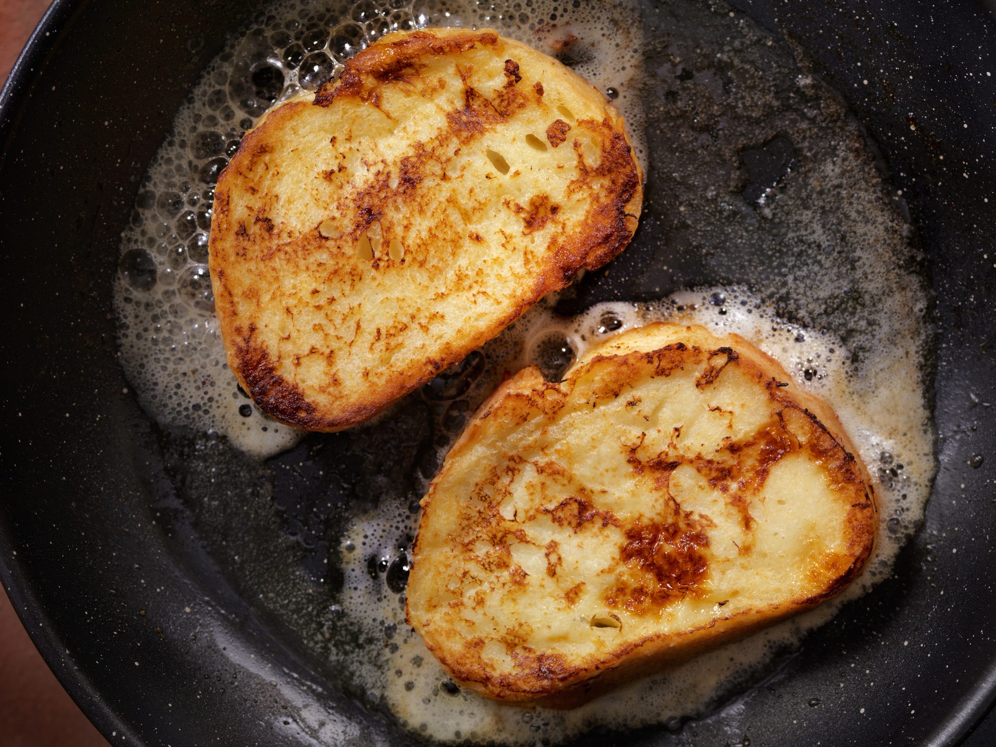Pain perdu: la ricetta per usare il pane avanzato | Ohga!