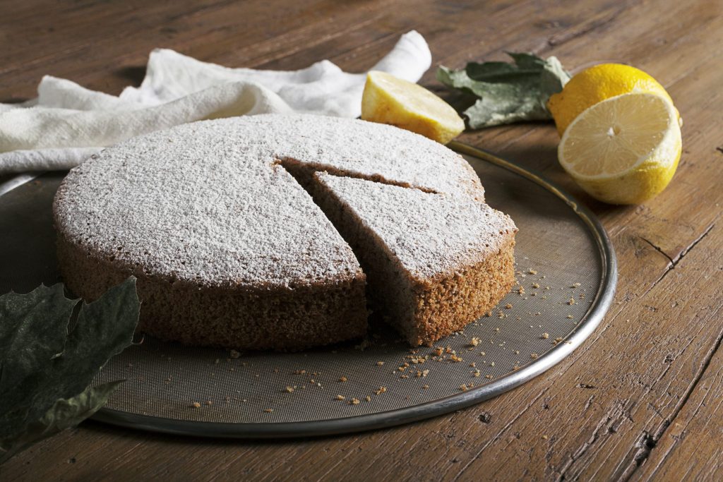 Hai del limone? Prepara la torta più buona del mondo in 5 minuti: si ...
