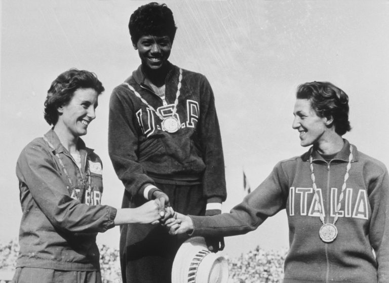 Wilma Rudolph, la campionessa in velocità che non poteva camminare | Ohga!