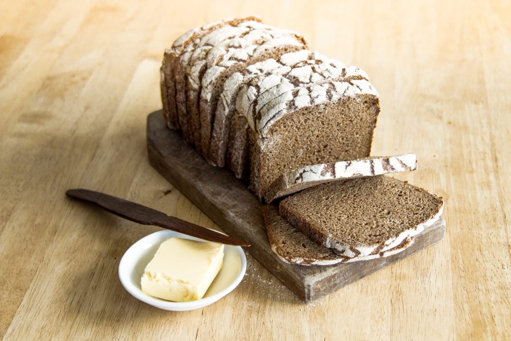 Pane proteico veloce: la ricetta semplice con solo 2 ingredienti | Ohga!
