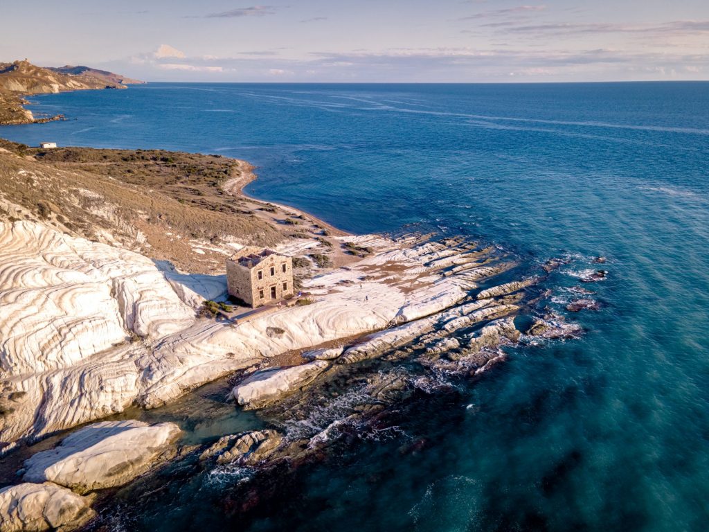 La riserva naturale di Punta Bianca si farà: la Regione Siciliana ...