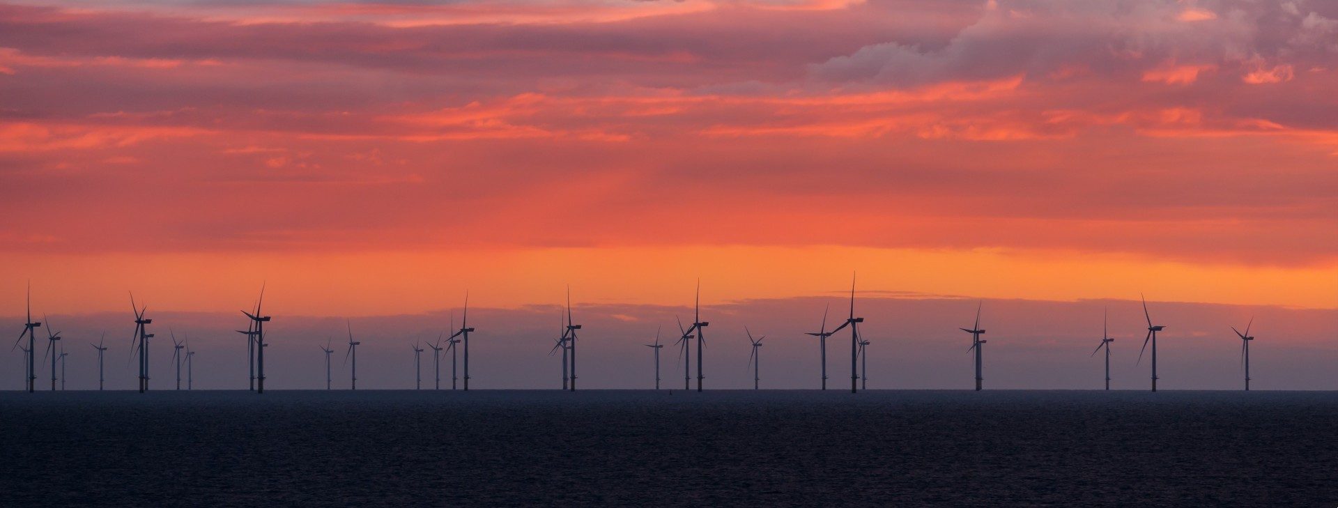 È entrato in funzione il più grande parco eolico offshore del mondo ...