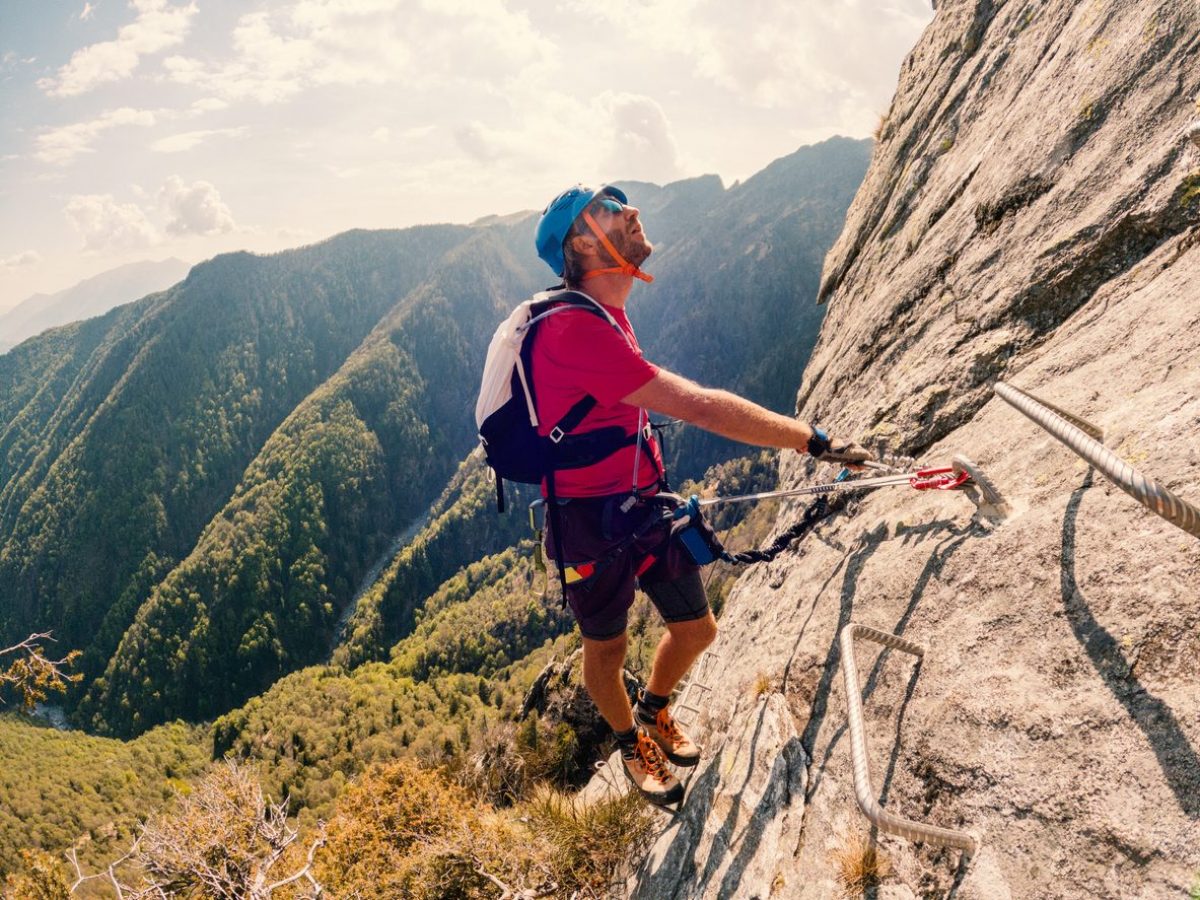 Come fare una via ferrata in sicurezza: quello che devi sapere per ...