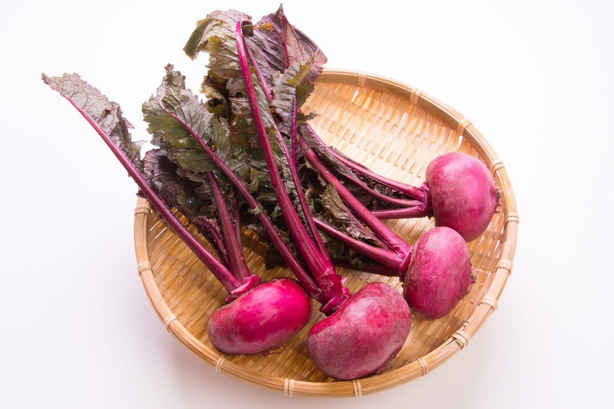 Rapa rossa: proprietà, valori nutrizionali e usi in cucina | Ohga!